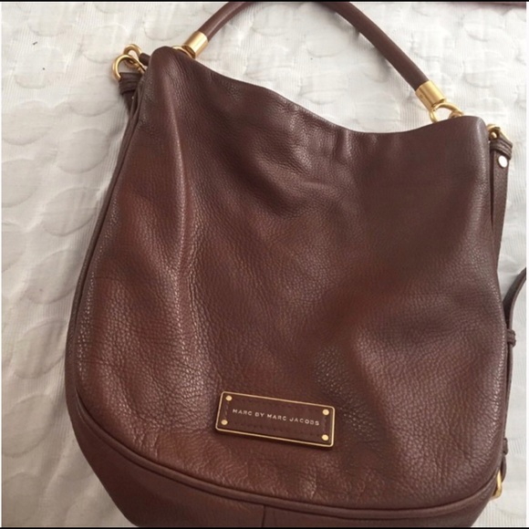 Marc By Marc Jacobs | Bags | Gorgeous Brown Marc By Marc Jacobs Handbag ...